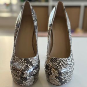 le chateau | Shoes | Brand New Le Chateau Faux Snake Skin Platform High ...